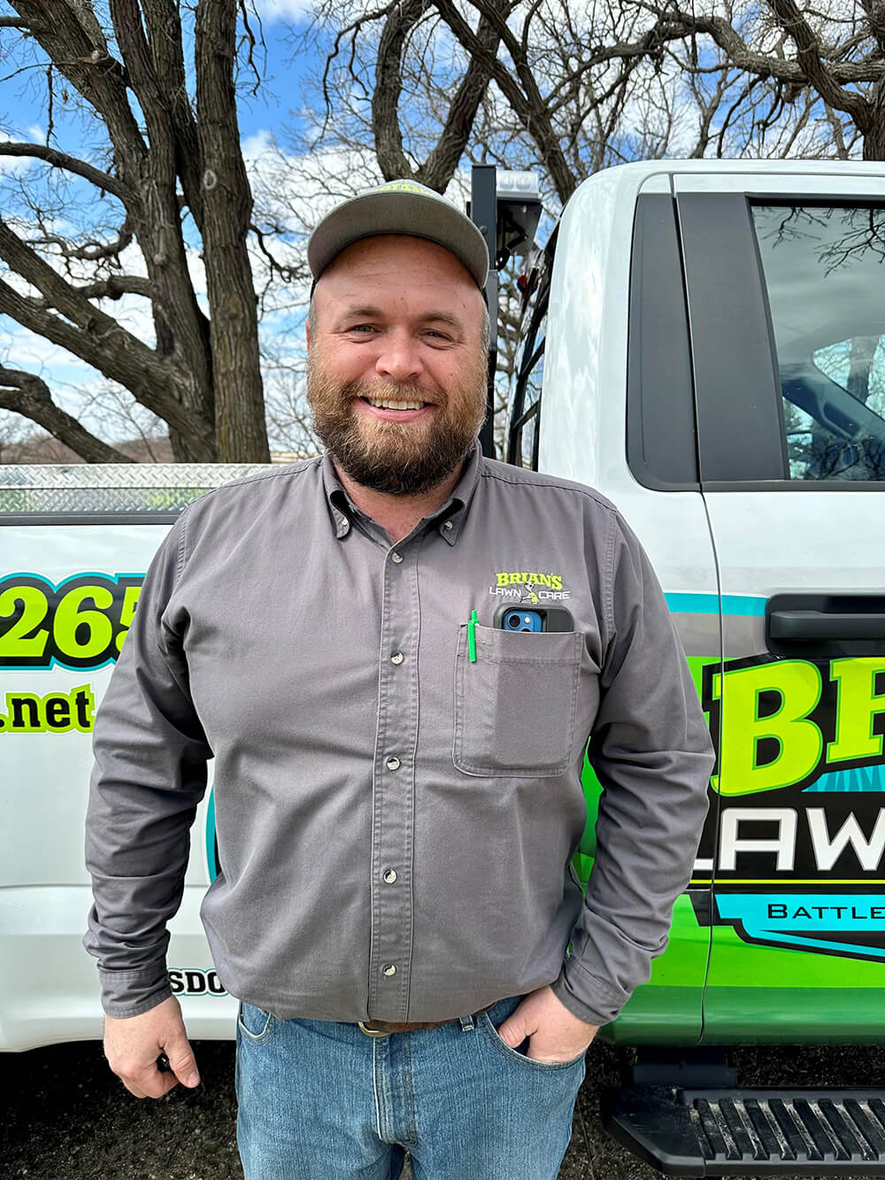 About Us - Lawn Care & Landscape Experts - Brian's Lawn Care